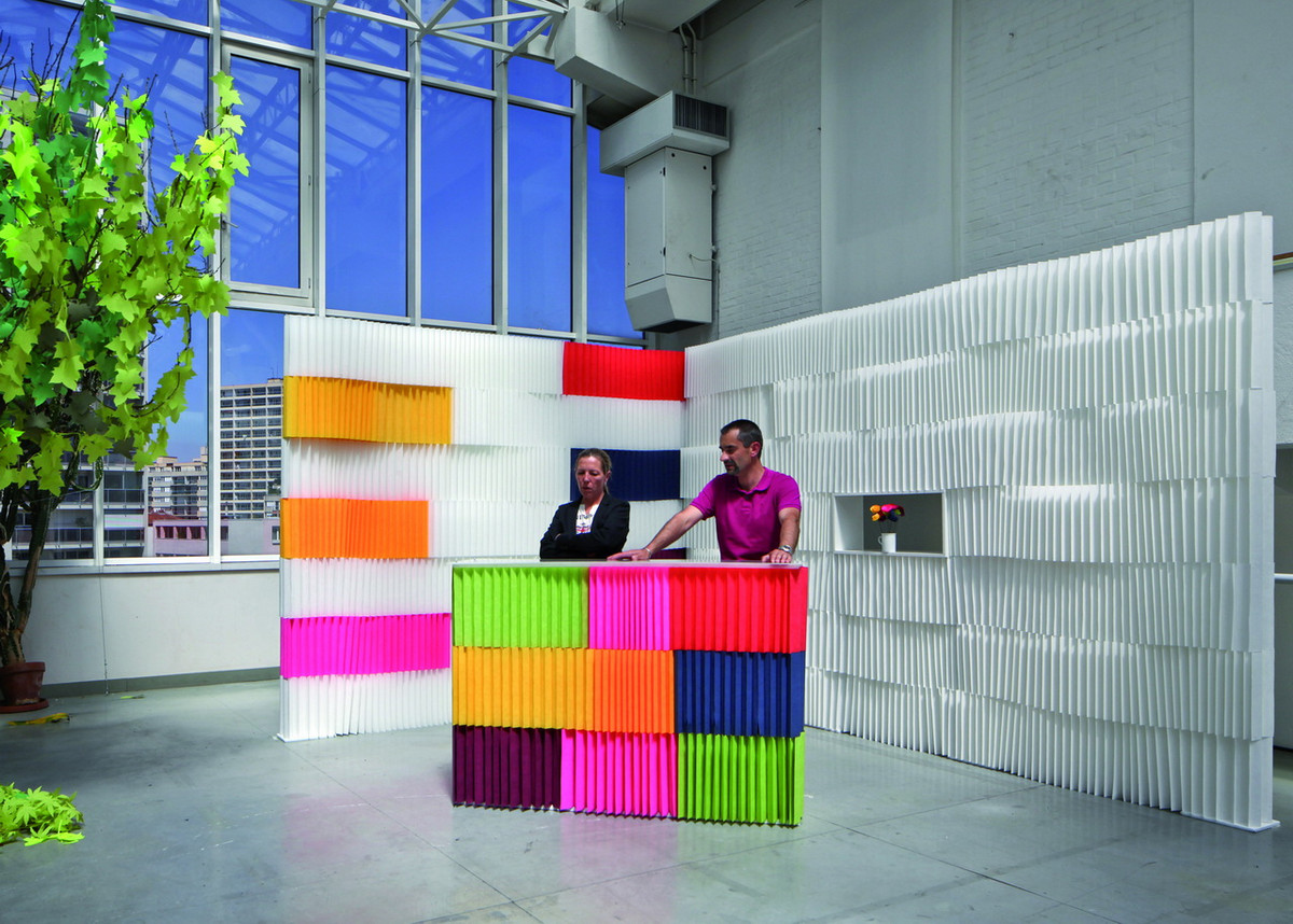 Austand Exhibitions & Displays Paper Wall / Partition Design